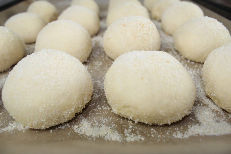 Breakfast Bread Rolls – foodwithmae.com